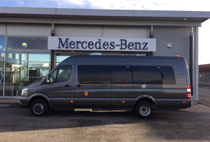 Athens Luxury Vehicles | Athens Vip Transportation | Mercedes Minivans